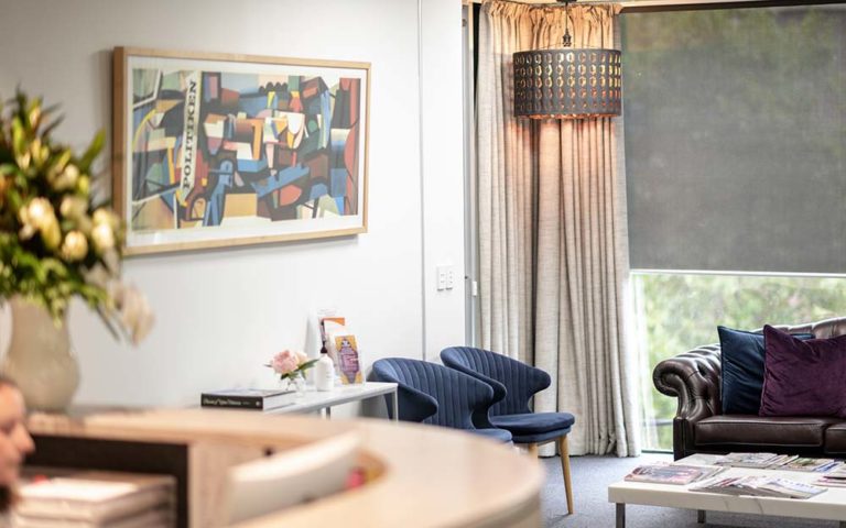 Specialist Plastic Surgeon in Melbourne | Dr. Sophie Ricketts