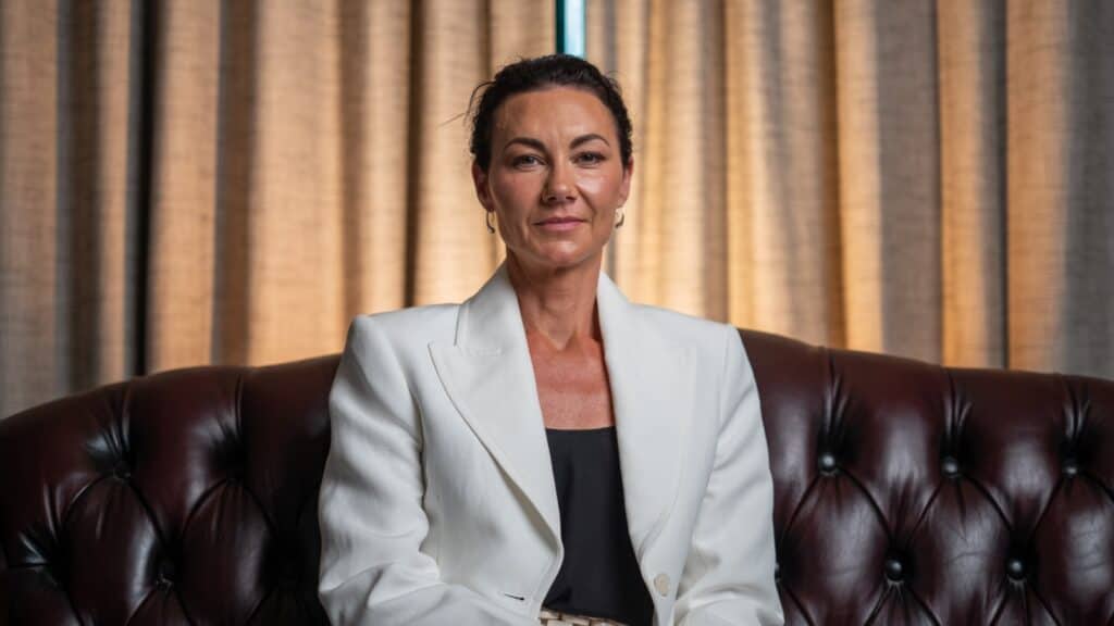 Specialist Plastic Surgeon in Melbourne | Dr. Sophie Ricketts
